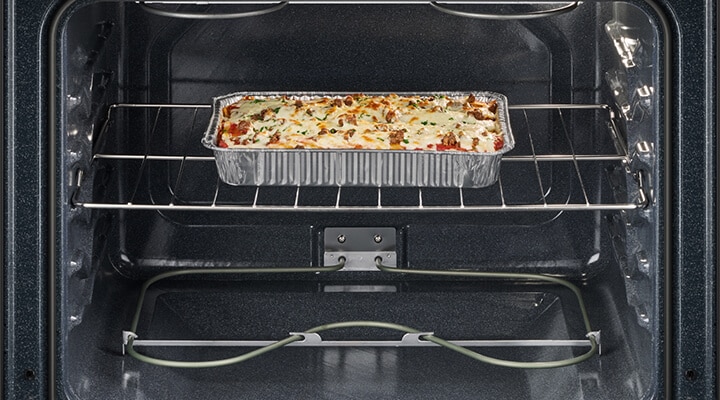 The Complete Guide to Oven Rack Positions | Whirlpool