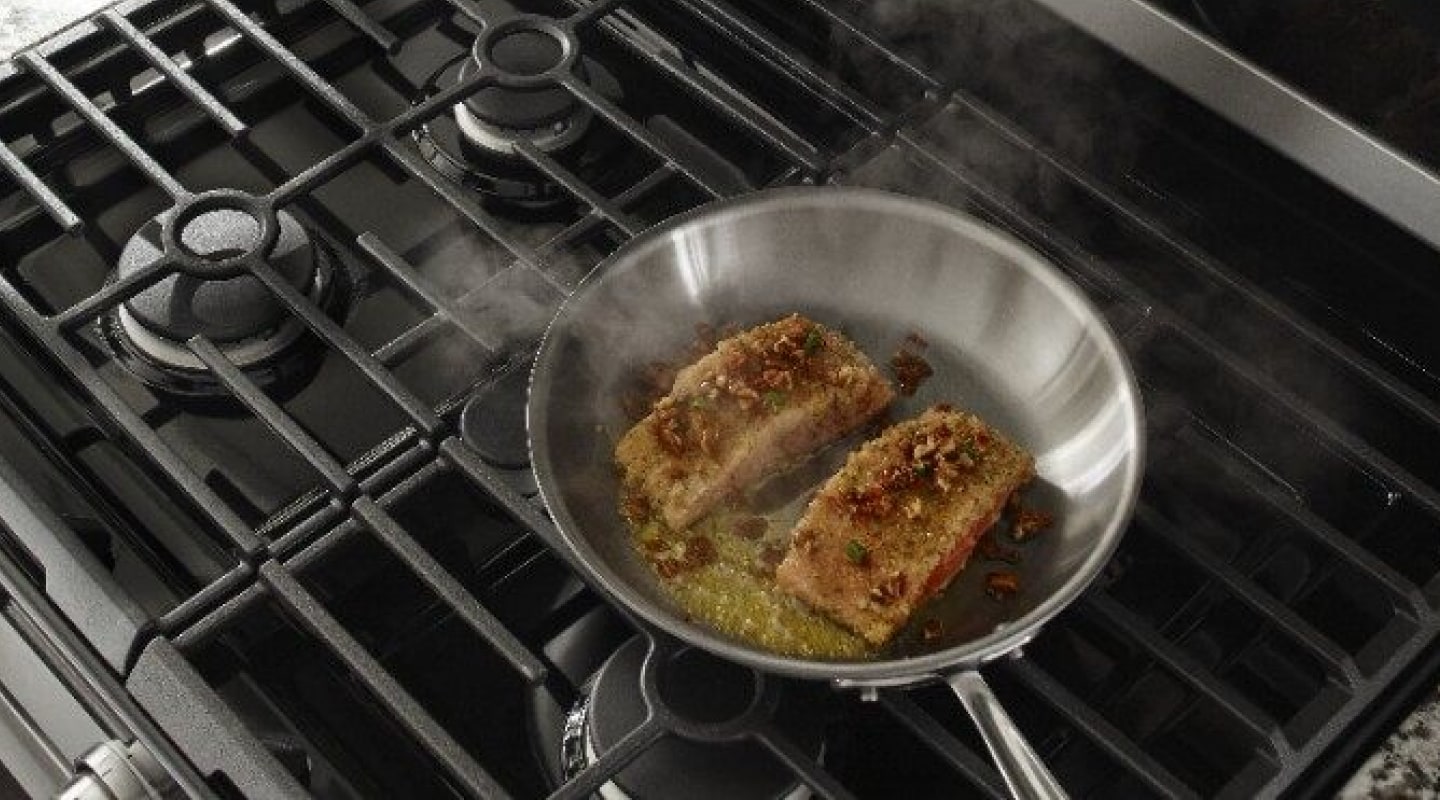 Deglazing a Pan: What It Means and How to Do It | Whirlpool