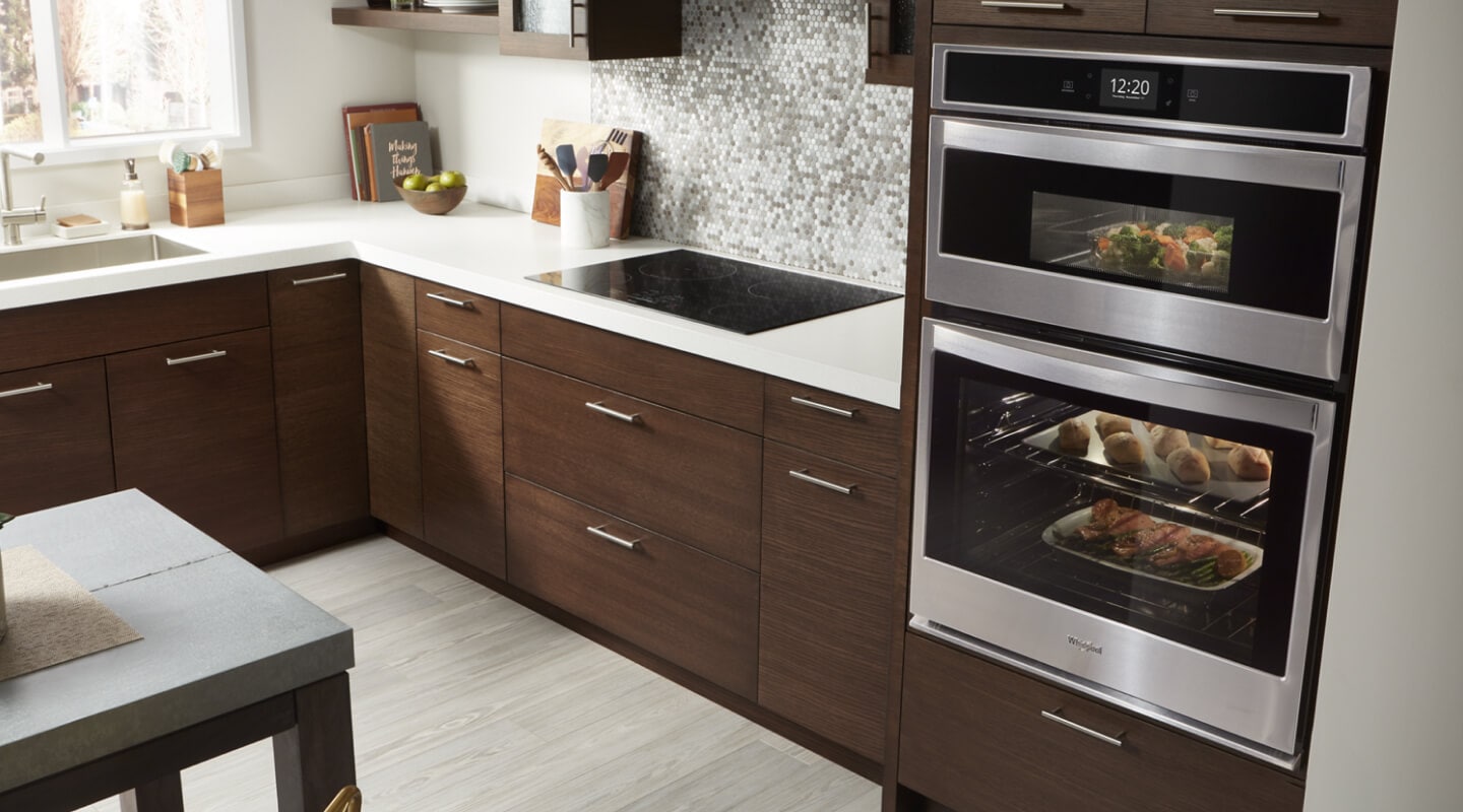 How to Clean an Oven | Whirlpool