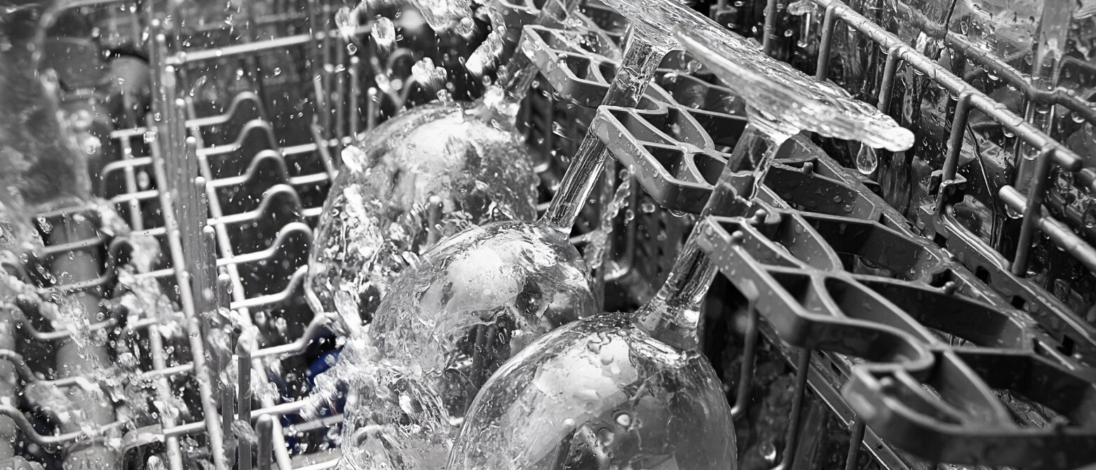 How to Use a Dishwasher: 4 Key Tips | Whirlpool