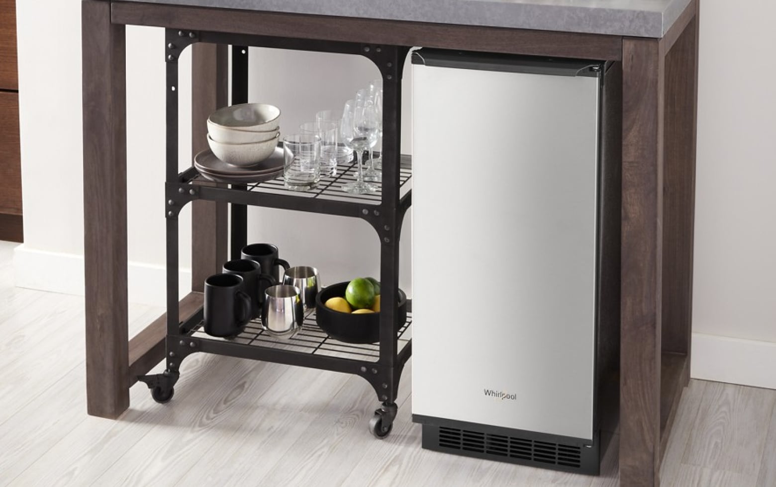 Ice Maker Buying Guide: Types of Ice Machines | Whirlpool