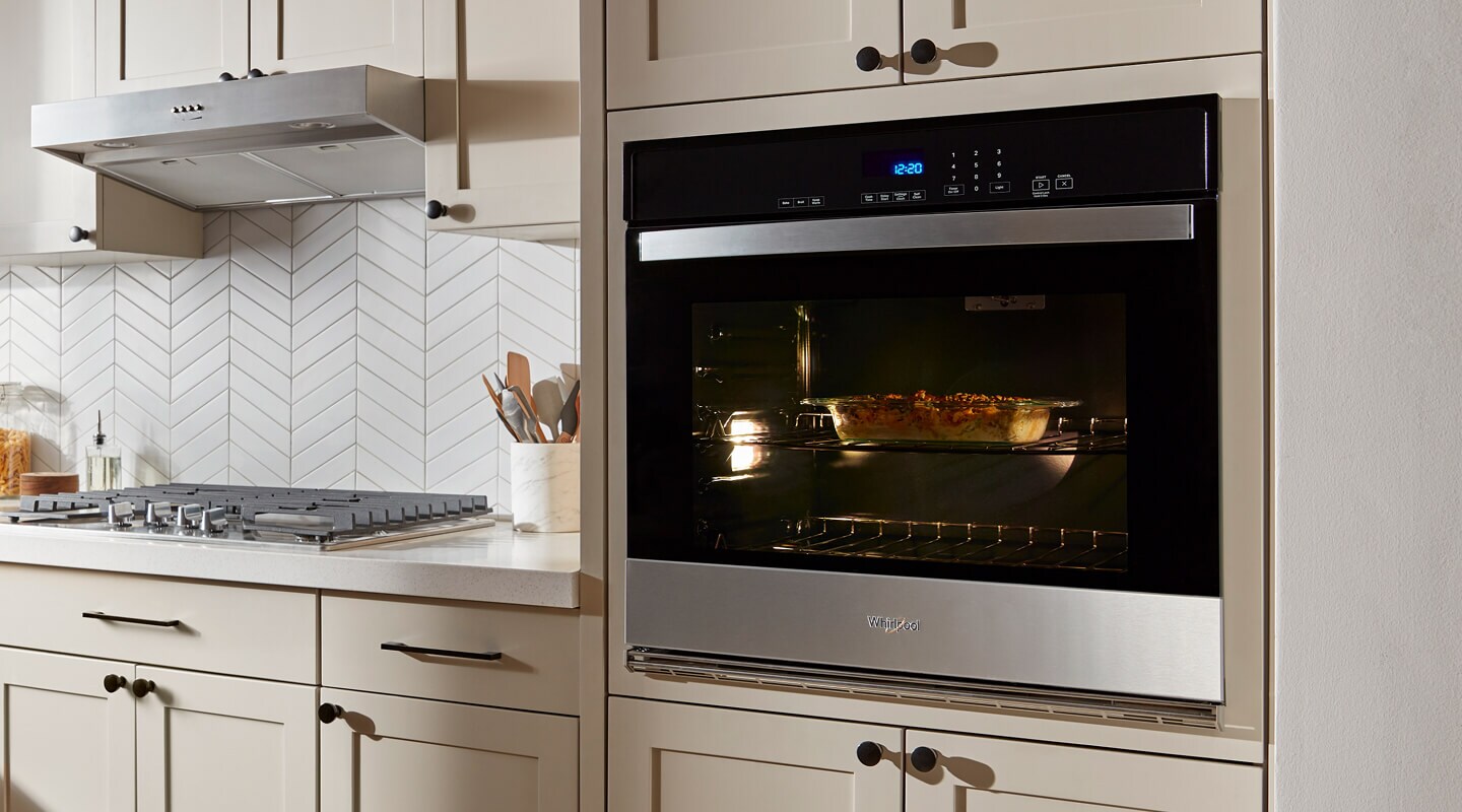 Choosing Between Types of Wall Ovens | Whirlpool
