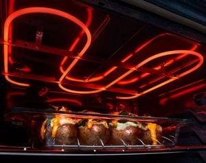 What Is a Broiler? | Whirlpool