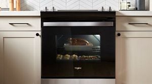 The Complete Guide to Oven Rack Positions | Whirlpool