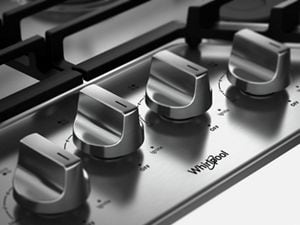 Cleaning Stainless Steel Cooktops in 4 Steps | Whirlpool