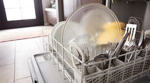 How to Clean a Microwave | Whirlpool