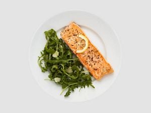 steaming with a plate