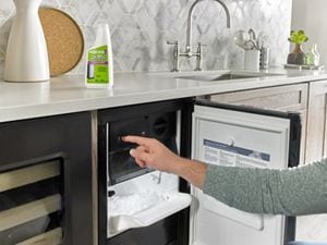 How to Use affresh® Ice Machine Cleaner | Whirlpool