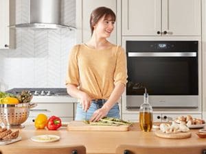 How to Use an Oven: Preheating and Cooking Tips | Whirlpool