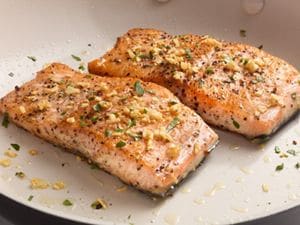 steaming with a plate