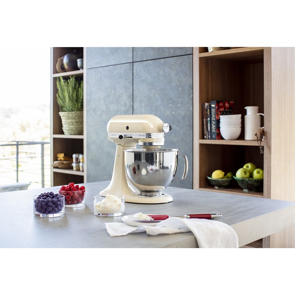 MIXER TILT-HEAD 4.8L - ARTISAN - Almond cream | KitchenAid IE