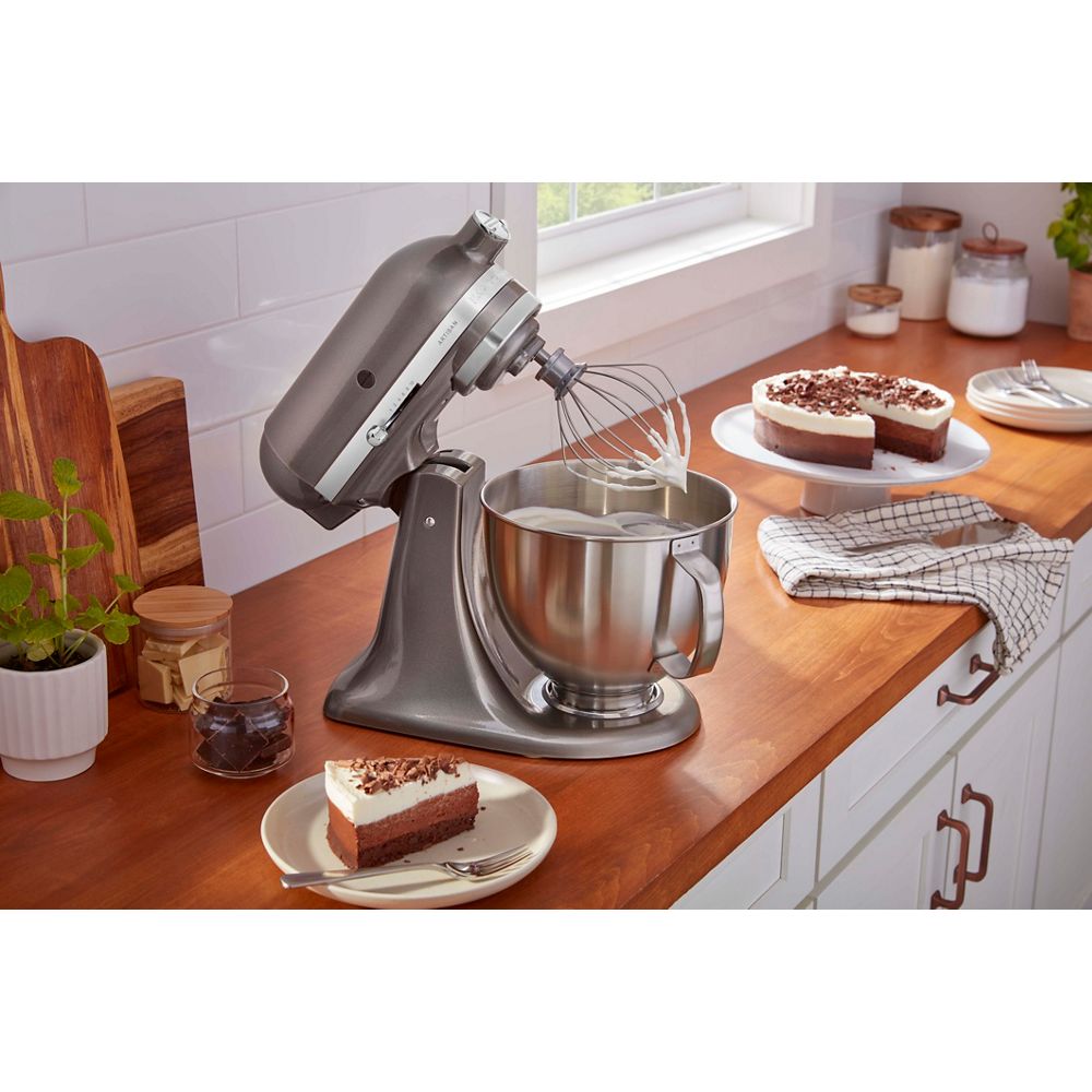 KØKKENMASKINE MED VIPPEHOVED 4,7 L – ARTISAN BY YOU - Medallion silver ...