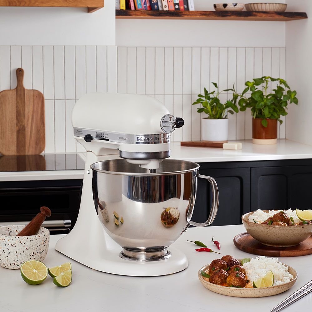 MIXER TILT-HEAD 4.8L - ARTISAN WITH EXTRA ACCESSORIES - Porcelain white ...
